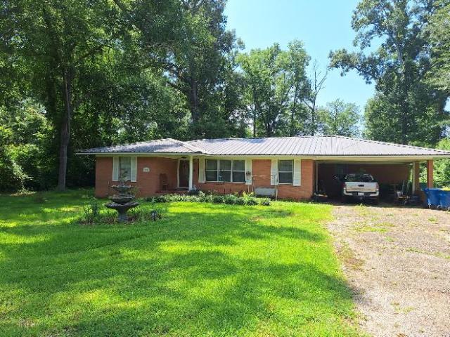 3 Br, 2 bath, Single Family 1508 E Lantrip St