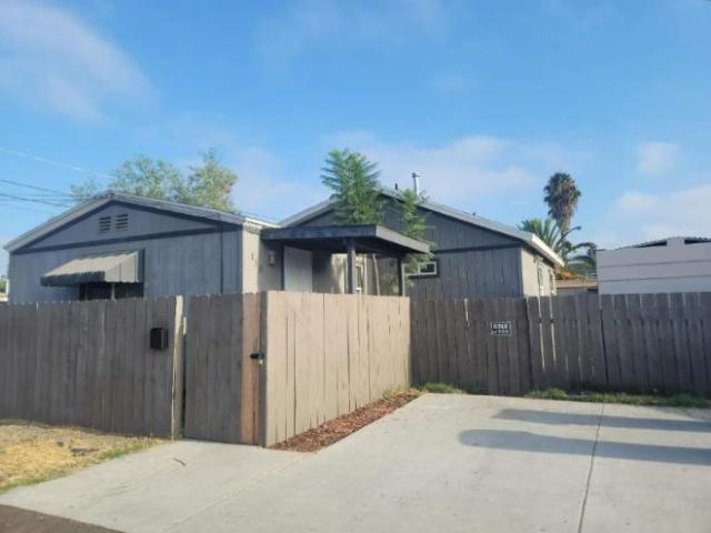 3 Br, 2 bath, Single Family 150 West Camden