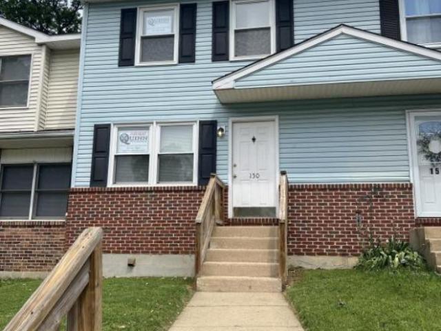 3 Br, 2 bath, Single Family 150 E Village Road
