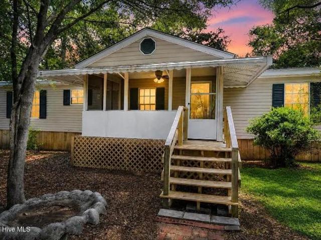 3 Br, 2 bath, Single Family 150 Jr Rd