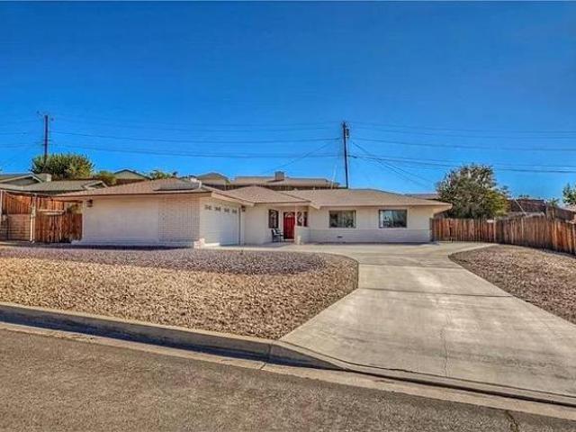 3 Br, 2 bath, Single Family 15103 Wilson Ct