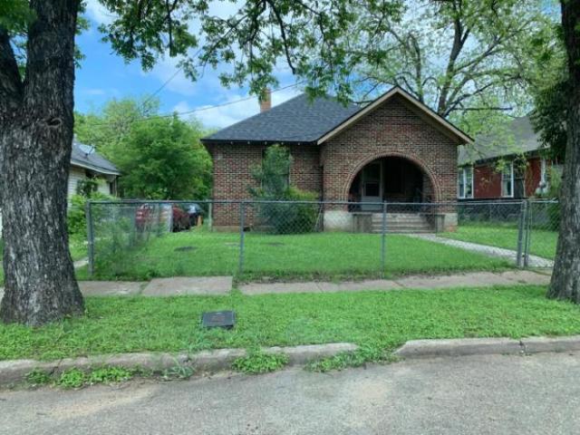 3 Br, 2 bath, Single Family 1517 N 11th
