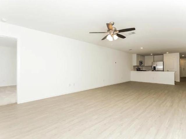 4 Br, 2 bath, Single Family 15223 Liberty Sta