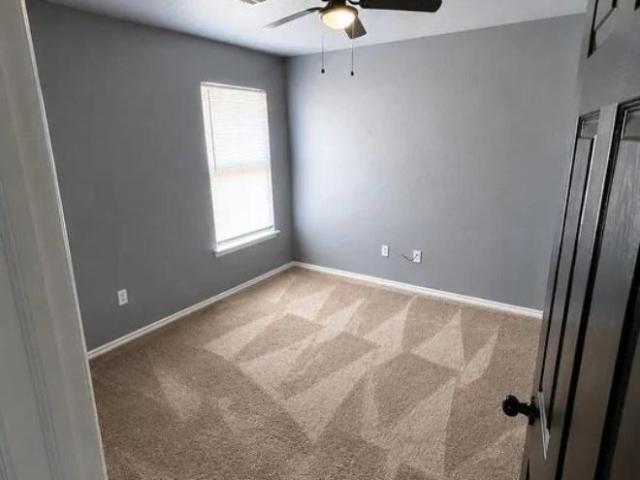 3 Br, 2 bath, Single Family 1540 NW 126th St