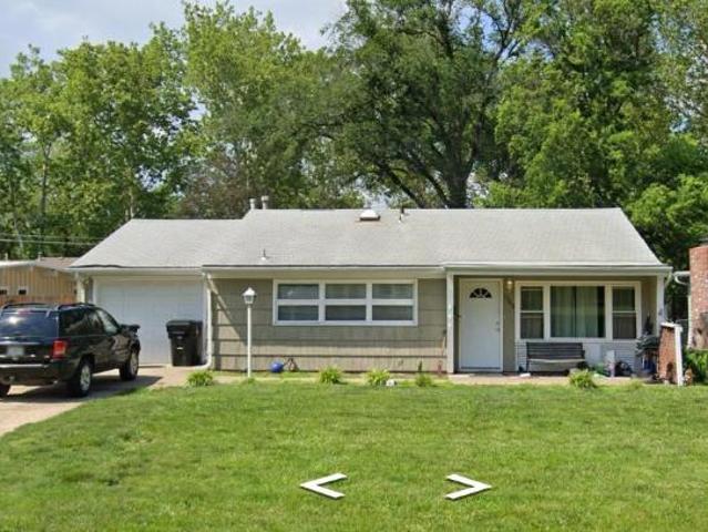 3 Br, 2 bath, Single Family 1540 Sw Shunga Drive