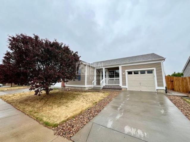 3 Br, 2 bath, Single Family 15605 E 51st Pl