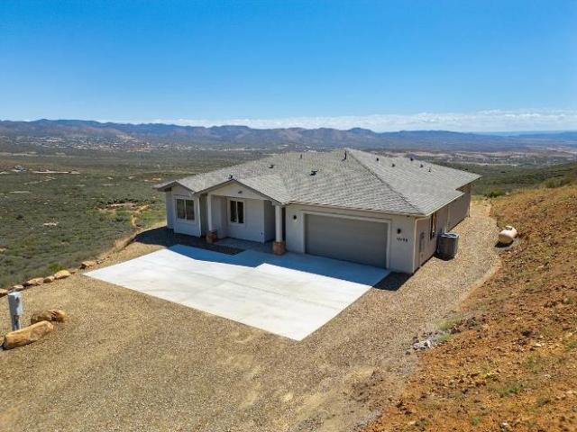 3 Br, 2 bath, Single Family 15690 E Orchard View Rd