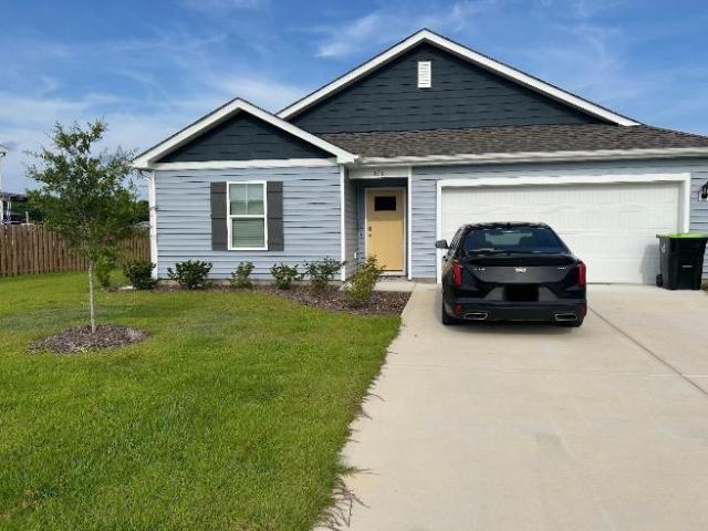 3 Br, 2 bath, Single Family 158 Stella Bluffs Dr
