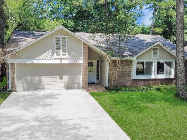 3 Br, 2 bath, Single Family 15 Brentwood Oaks Ct