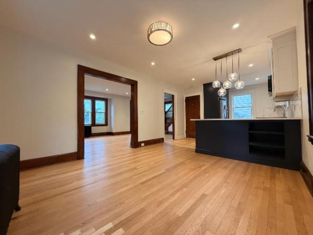 3 Br, 2 bath, Single Family 160 Clairmont Terrace