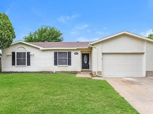 3 Br, 2 bath, Single Family 1614 Willowbrook St