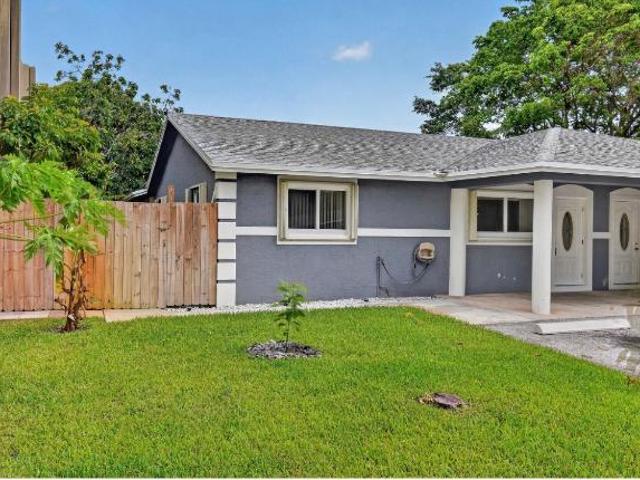 3 Br, 2 bath, Single Family 1615 Shirley Court