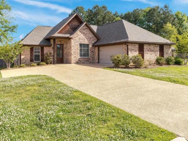 3 Br, 2 bath, Single Family 161 Nottinghill Place