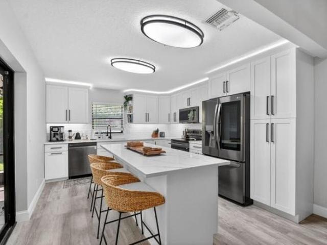 3 Br, 2 bath, Single Family 1630 NW 22nd Avenue
