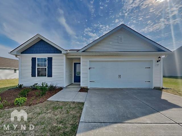 3 Br, 2 bath, Single Family 167 Royal Meadow Dr