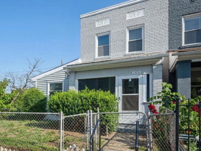 3 Br, 2 bath, Single Family 1640 L Street NE