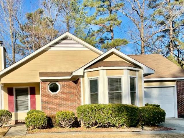 3 Br, 2 bath, Single Family 1651 Kara Ct