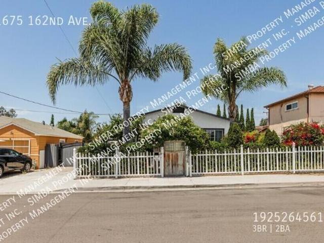 3 Br, 2 bath, Single Family 1675 162nd Ave