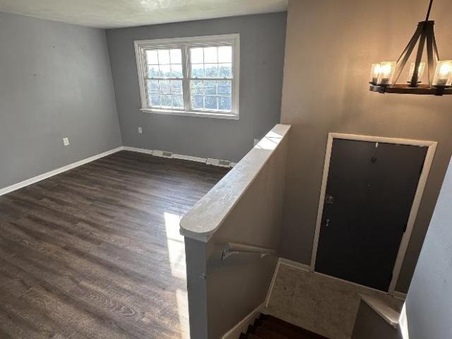 3 Br, 2 bath, Single Family 1681 Morris Ave