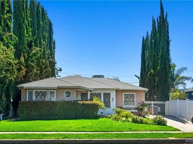 3 Br, 2 bath, Single Family 16828 Margate St