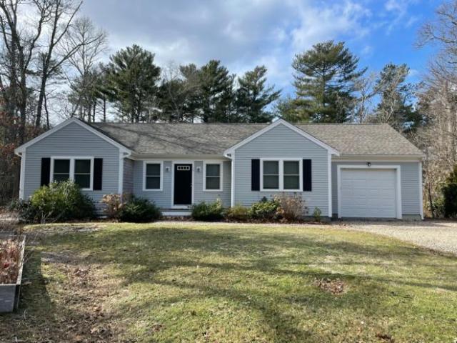 3 Br, 2 bath, Single Family 16 Sidewinder Rd