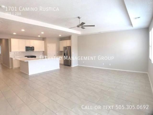 3 Br, 2 bath, Single Family 1701 Camino Rustica