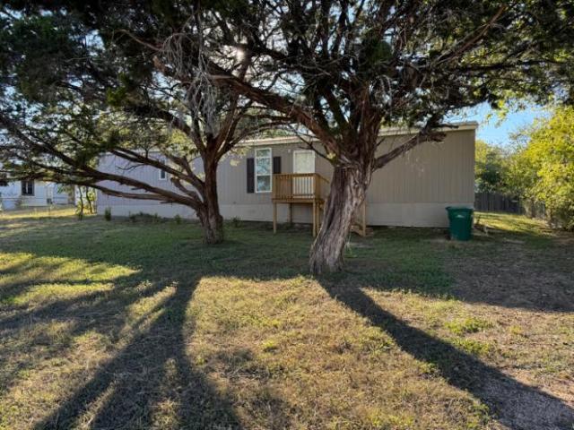 3 Br, 2 bath, Single Family 1702 Dakota Trce