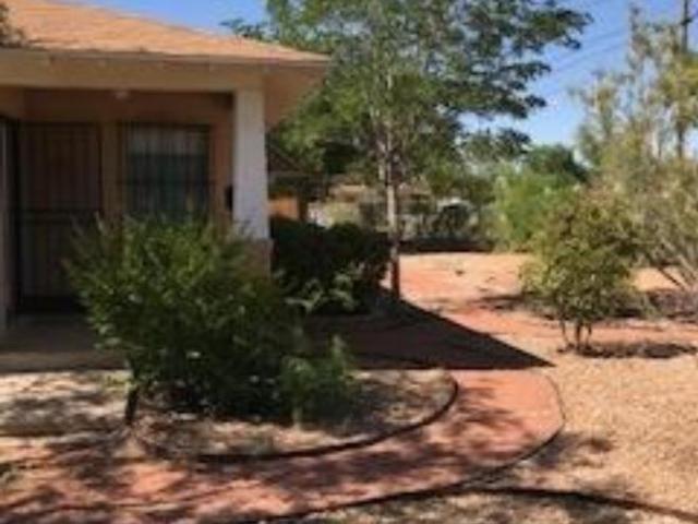 3 Br, 2 bath, Single Family 1703 A Lomas Blvd NW