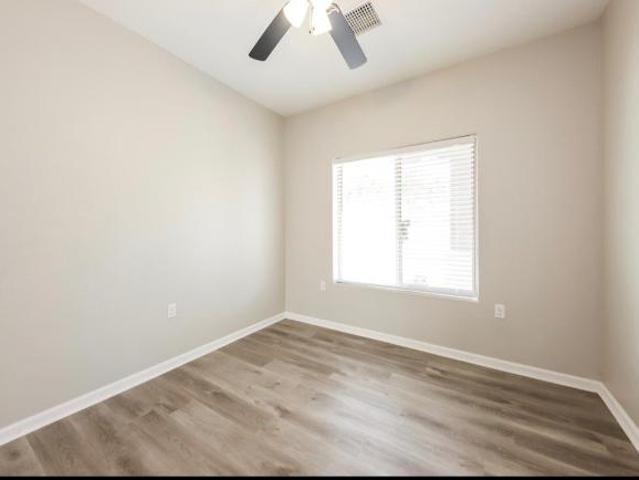 3 Br, 2 bath, Single Family 1707 David Dr