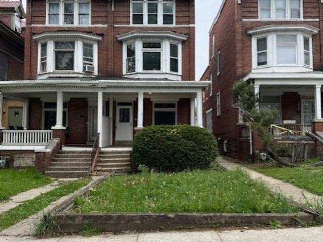 3 Br, 2 bath, Single Family 1708 State St