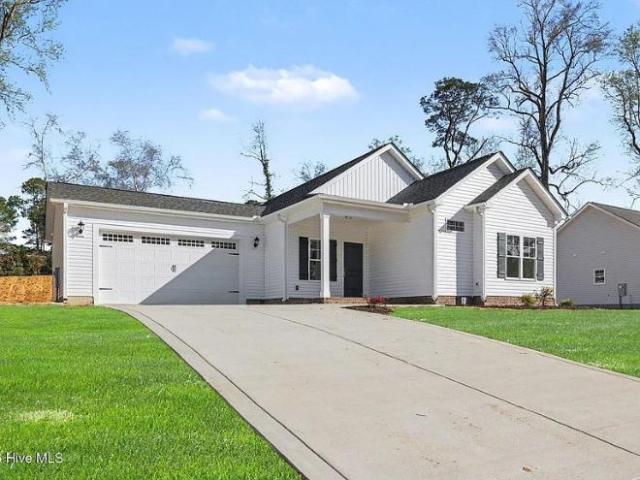 3 Br, 2 bath, Single Family 1709 Elizabeth Dr