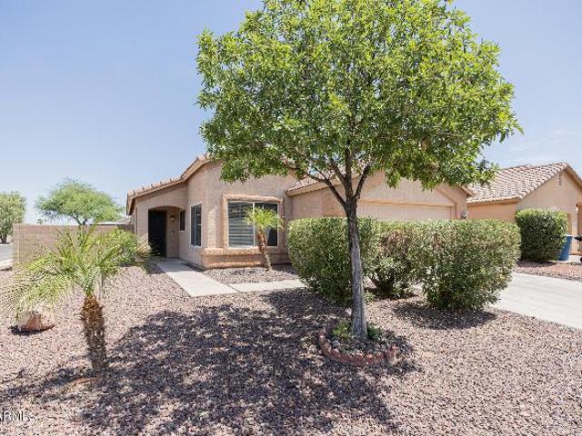 3 Br, 2 bath, Single Family 1710 E Oakland Street
