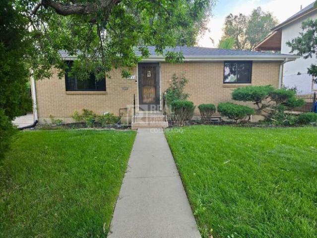 3 Br, 2 bath, Single Family 1711 Uinta St