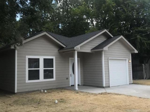 3 Br, 2 bath, Single Family 1719 Park Street