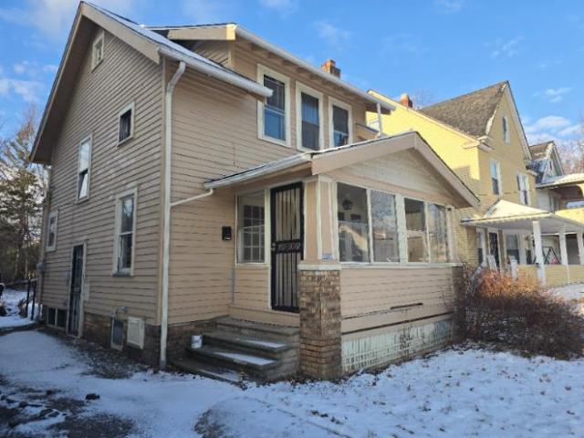 3 Br, 2 bath, Single Family 1724 Cliffview Road