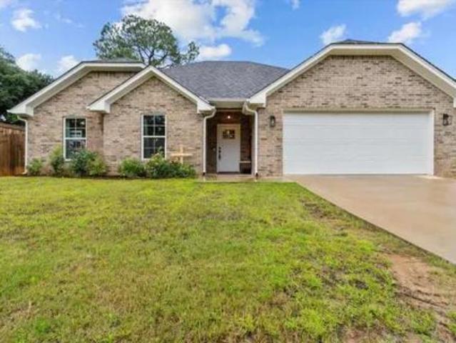 3 Br, 2 bath, Single Family 17471 Cr 4108