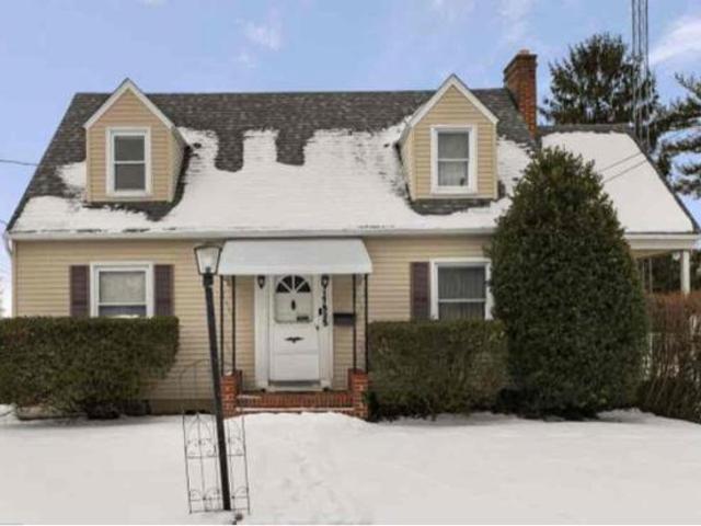 3 Br, 2 bath, Single Family 17525 Gay St