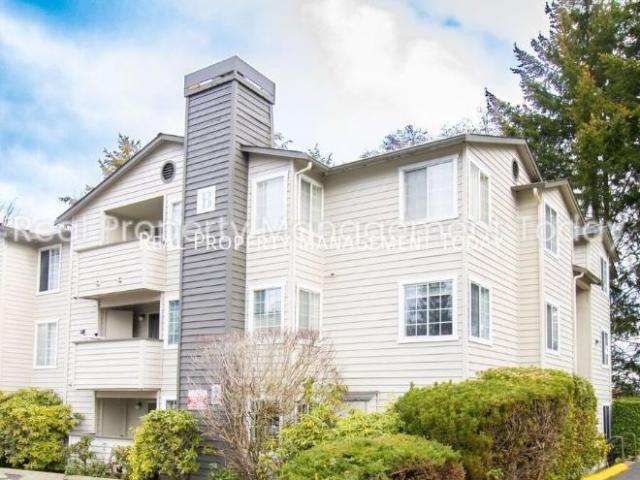 3 Br, 2 bath, Single Family 17624 1st Ave S