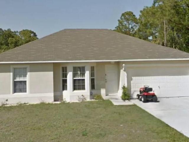 3 Br, 2 bath, Single Family 1767 Orchid Ct Nw
