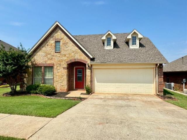 3 Br, 2 bath, Single Family 17713 Fruited Plain Ln