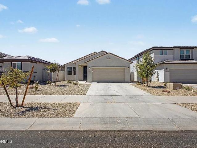 3 Br, 2 bath, Single Family 17865 W Daley Ln