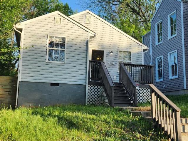 3 Br, 2 bath, Single Family 1808 Edwards Ave