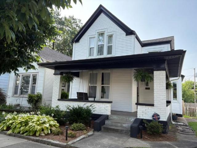3 Br, 2 bath, Single Family 1810 E Spring Street