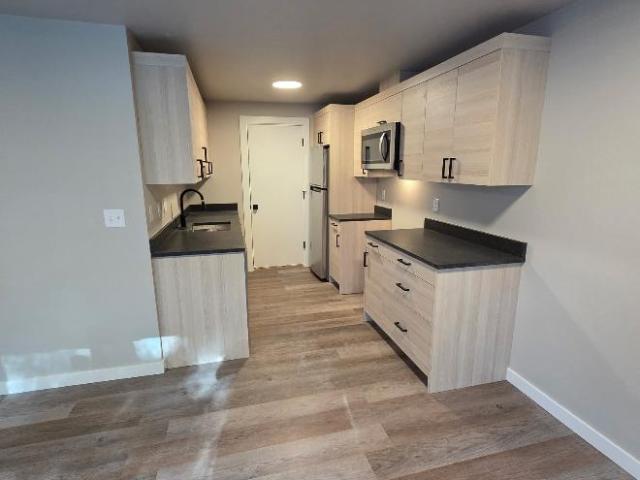 3 Br, 2 bath, Single Family 1811 N Regal St
