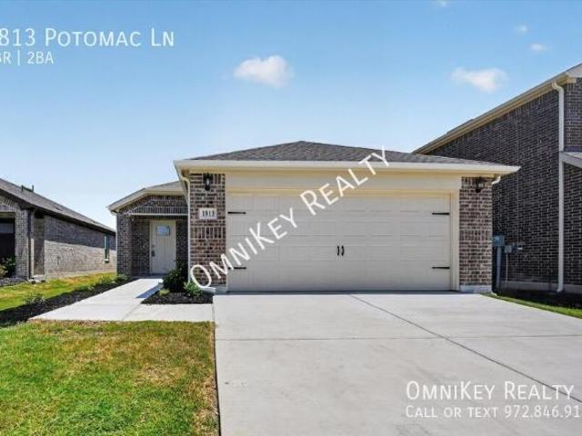 3 Br, 2 bath, Single Family 1813 Potomac Ln