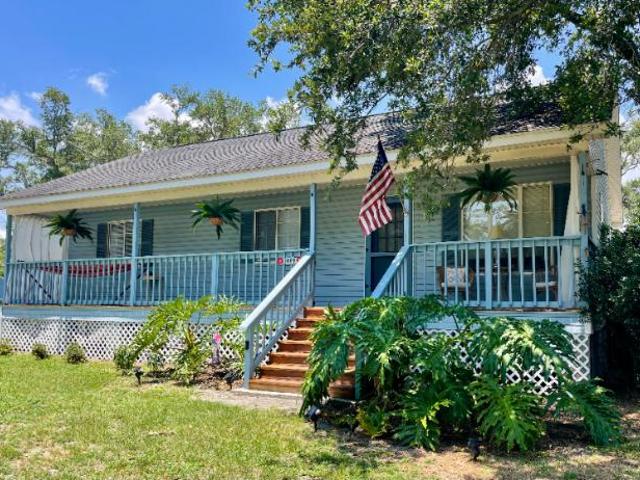 3 Br, 2 bath, Single Family 1814 W Pine St