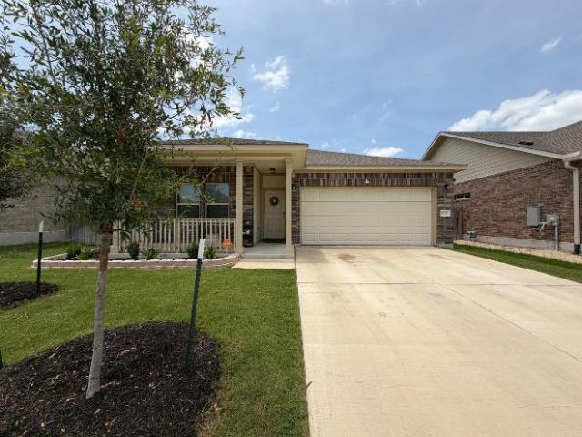 3 Br, 2 bath, Single Family 18200 Emu Lane