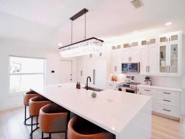 3 Br, 2 bath, Single Family 1853 Shower Tree Way