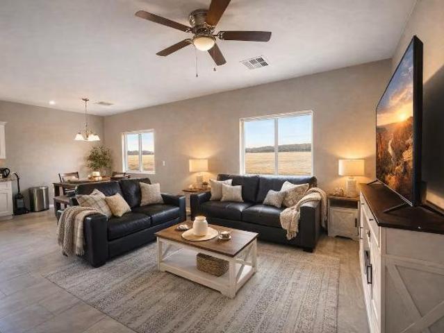 3 Br, 2 bath, Single Family 1867 W Ajo Way