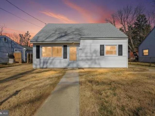 3 Br, 2 bath, Single Family 188 Holden Dr